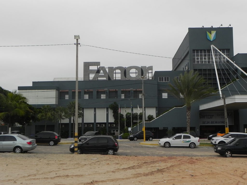 Faculdade FANOR Fortaleza-CE - Isoplast Ltda